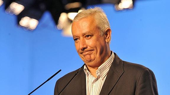 Javier Arenas: «Ha llegado el momento de cumplir nuestro programa ...