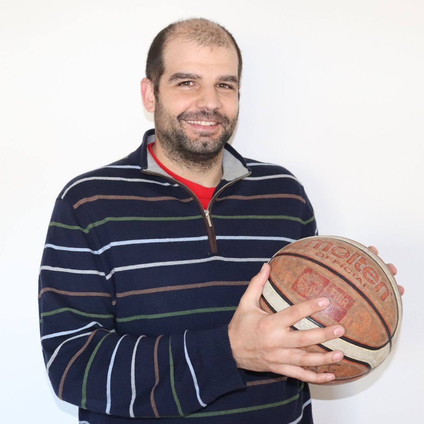 Puertas presenta en Adra'Los Bad Boys de la NBA' | Ideal