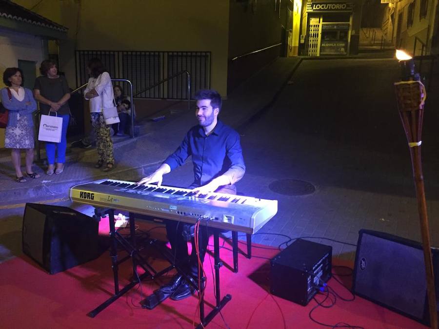 Fotos: Loja se vuelca con su IV 'Noche en blanco' | Ideal