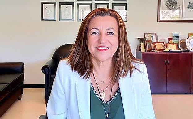 María del Carmen Castillo Mena, nueva delegada de Educación en Almería ...