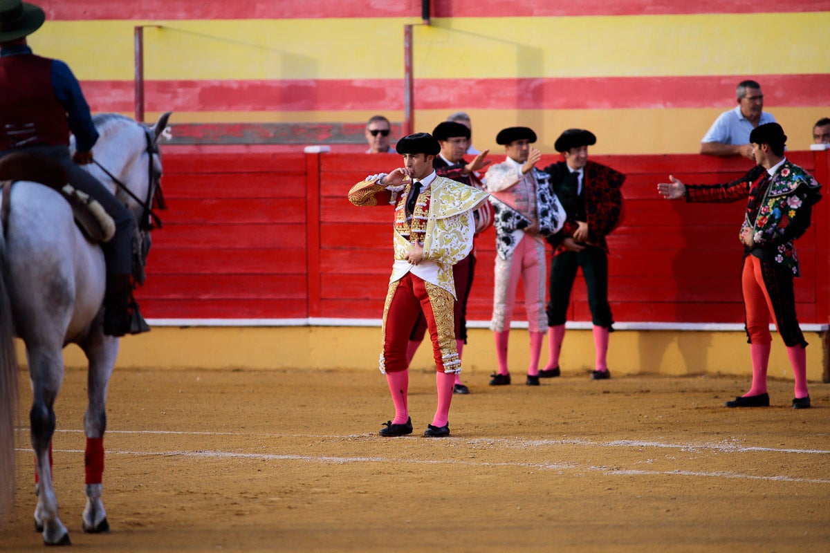 Fotos: La tarde de toros de Motril, en imágenes | Ideal