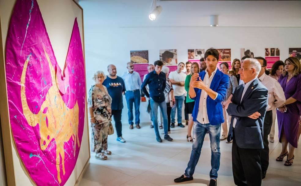 Cultura en Almería | Tauromaquia | Castella también 'torea' con el ...