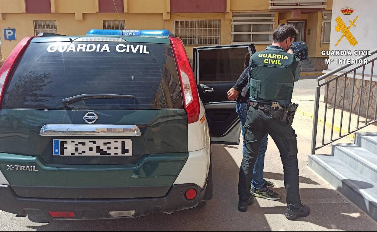 Robos en Almería: Detenidas cuatro personas por robos viviendas en Almería | Ideal