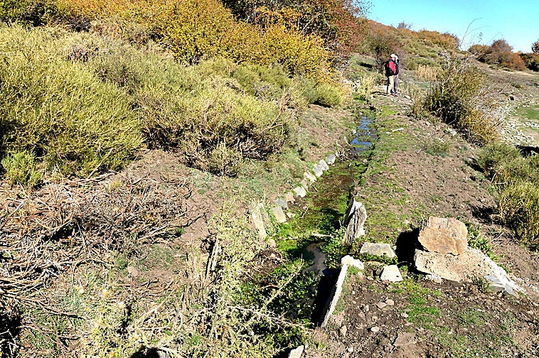 La UNESCO reconoce a un pueblo de Granada por sus acequias de careo | Ideal