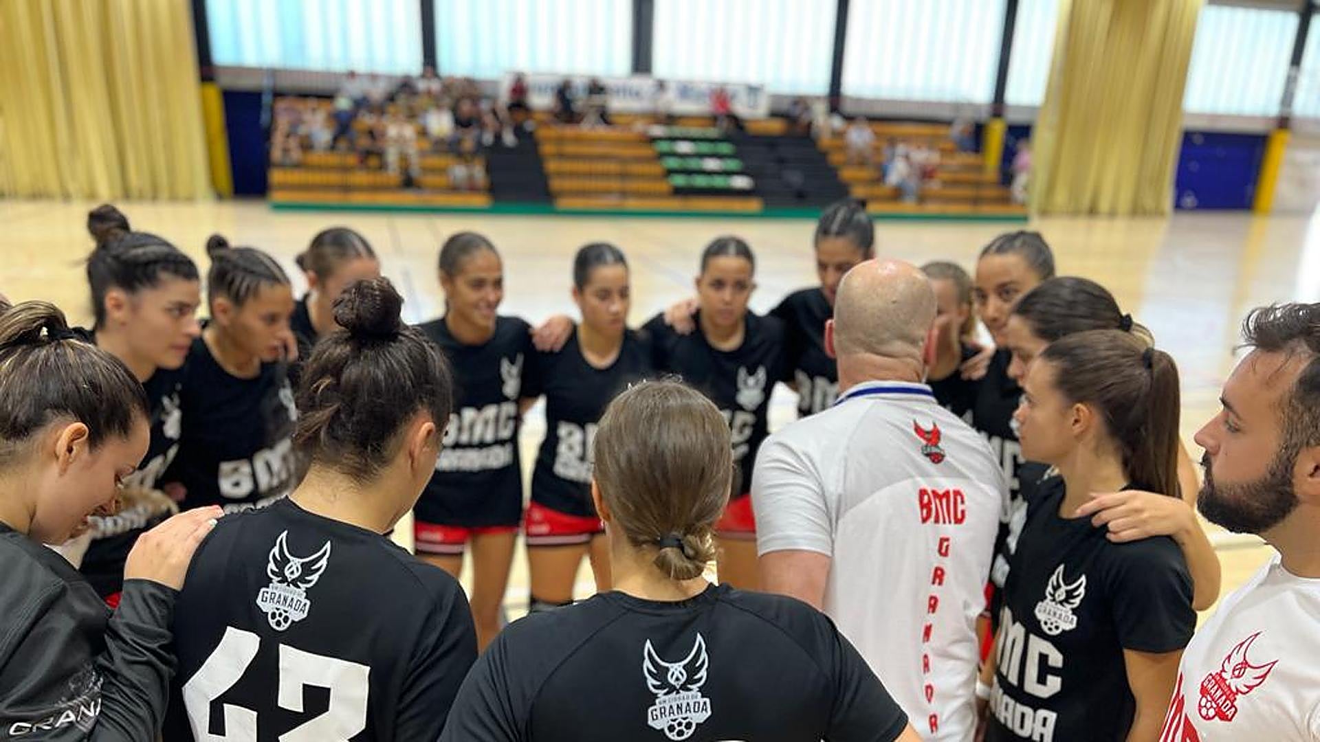 Balonmano: El BMC Granada vence en su visita a Villaverde (23-27) | Ideal