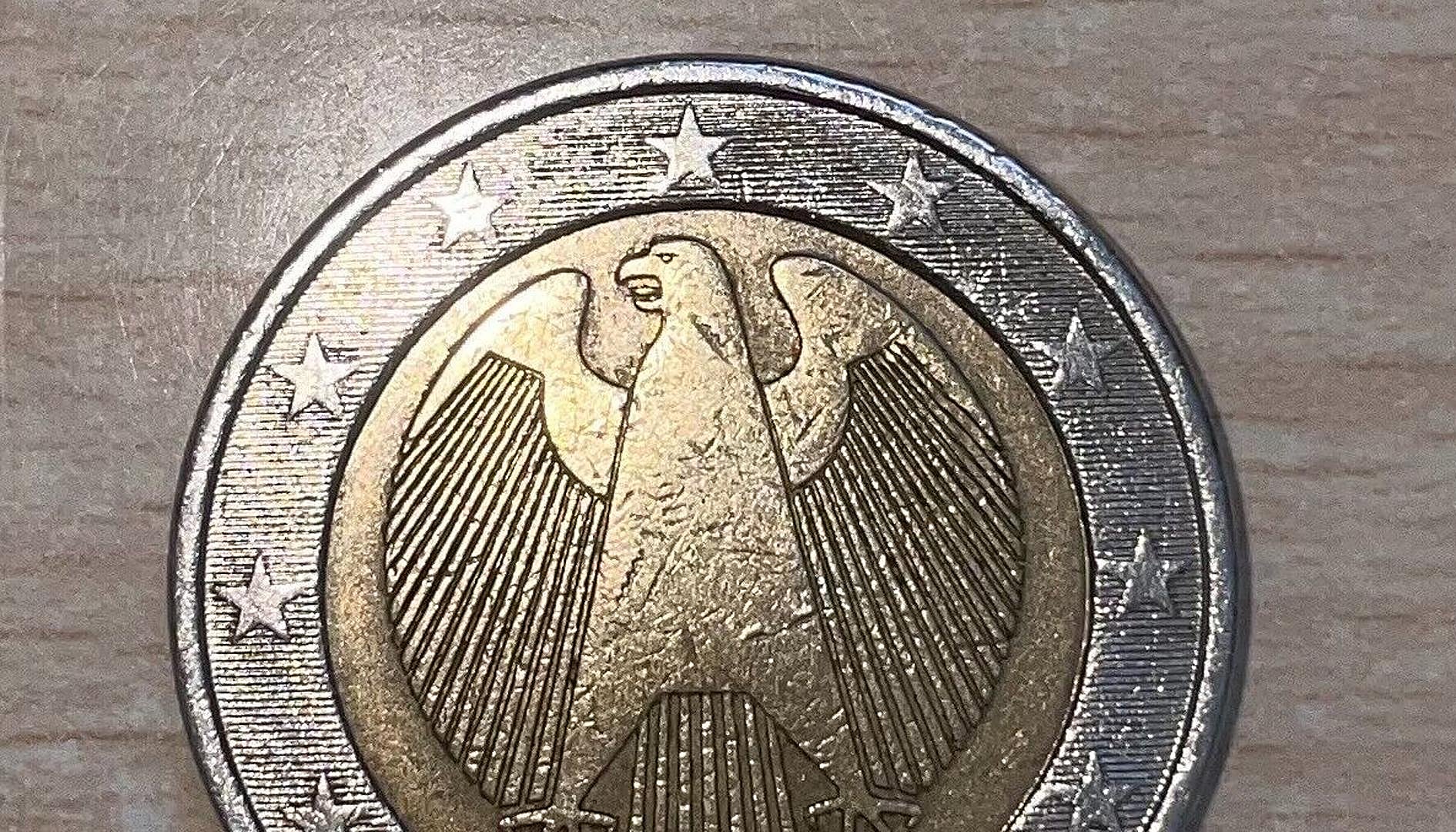 El verdadero valor de una codiciada moneda de dos euros de 2002 según ...