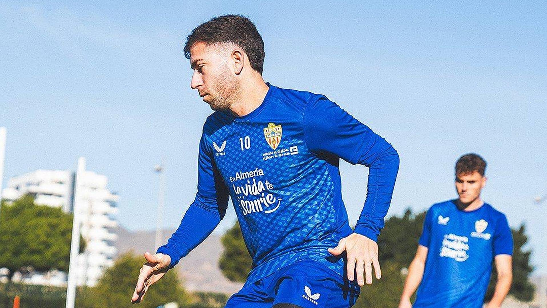 Embarba no mira la tabla, sólo espera la primera victoria del Almería ...