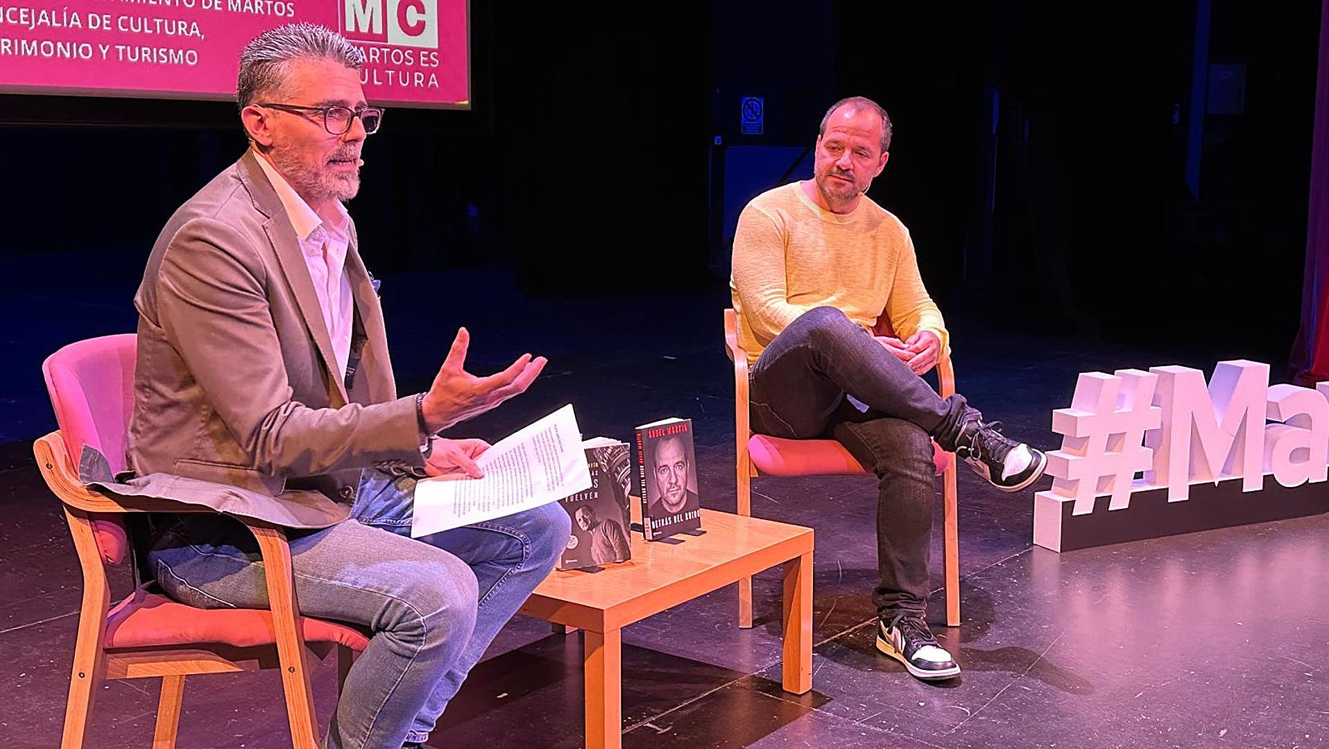 El presentador Ángel Martín comparte en Martos su duro proceso de ...