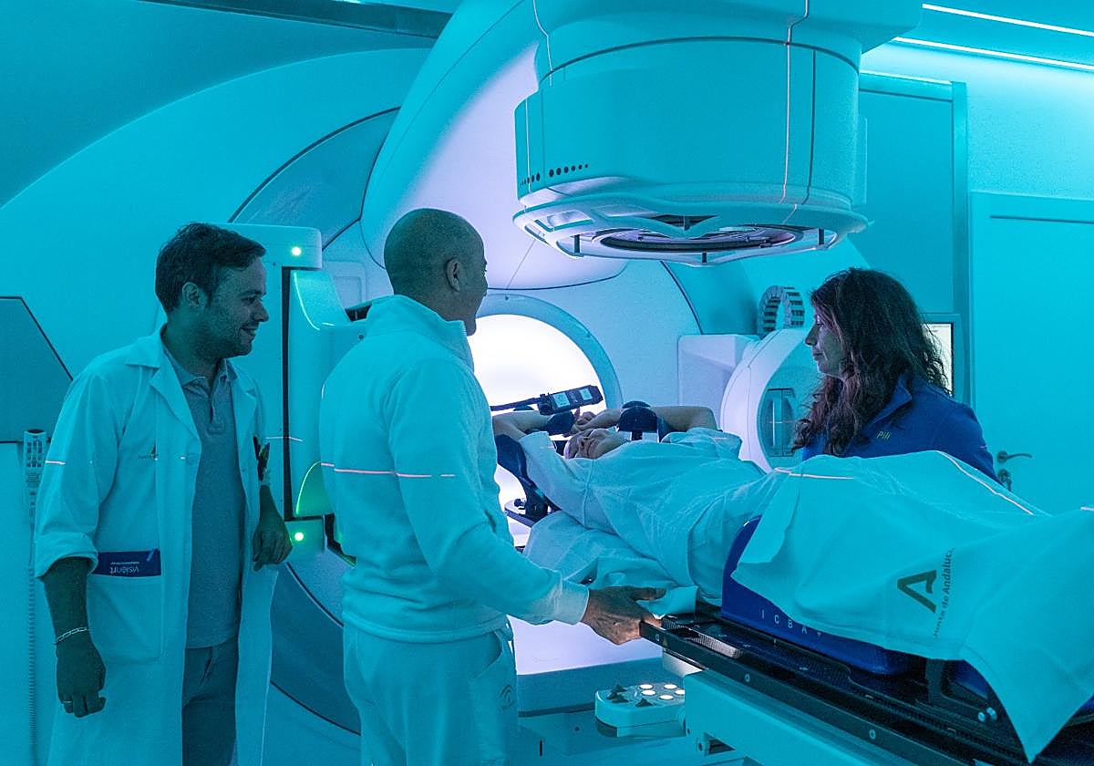 Nueva radioterapia para el cáncer de mama en el Hospital de Jaén | Ideal