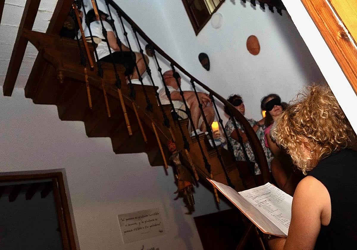 Los versos de Valente guían un viaje sensorial para redescubrir la Casa del Poeta | Ideal