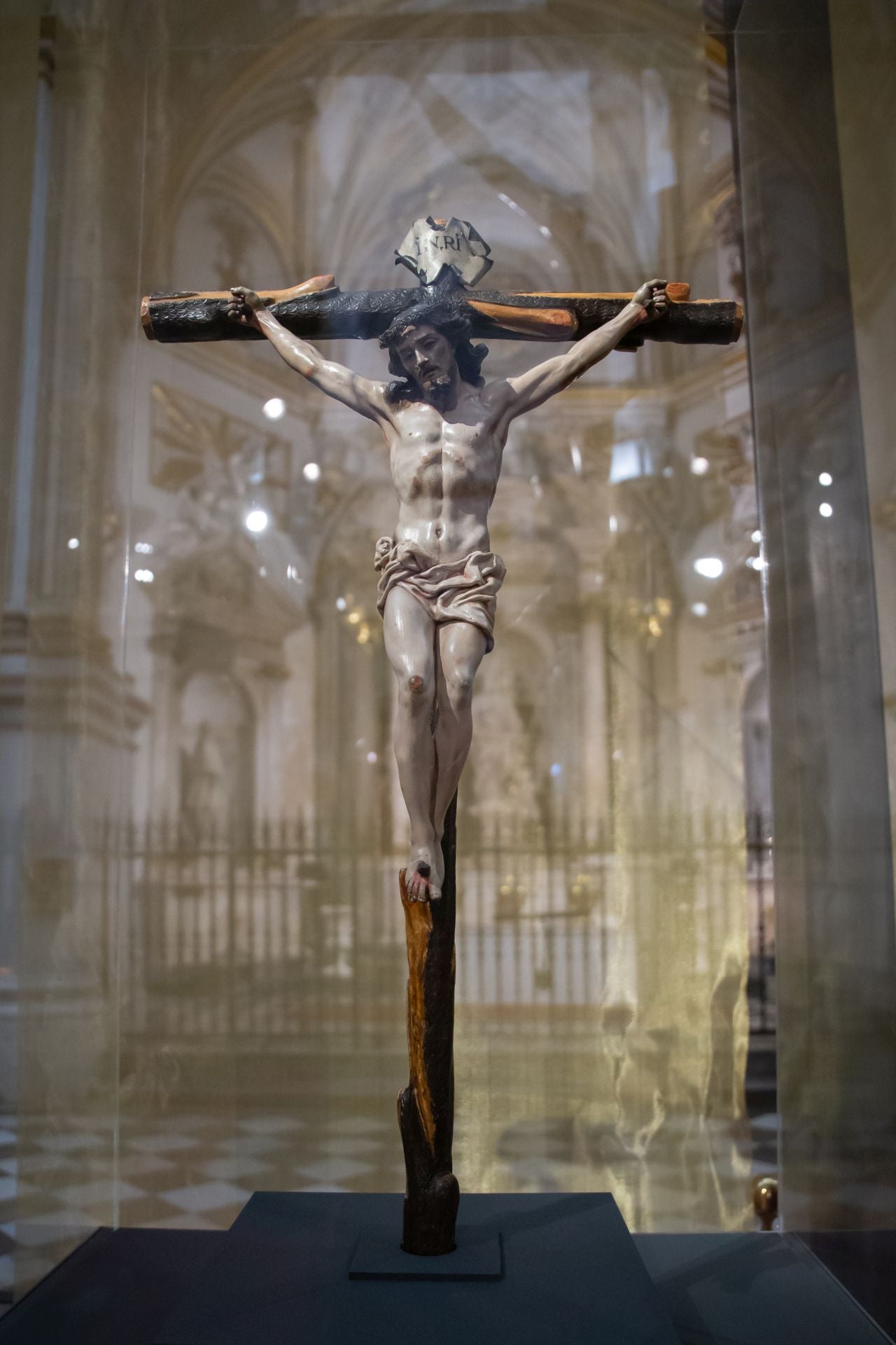 Las 54 obras de la exposición de José de Mora, una a una | Ideal