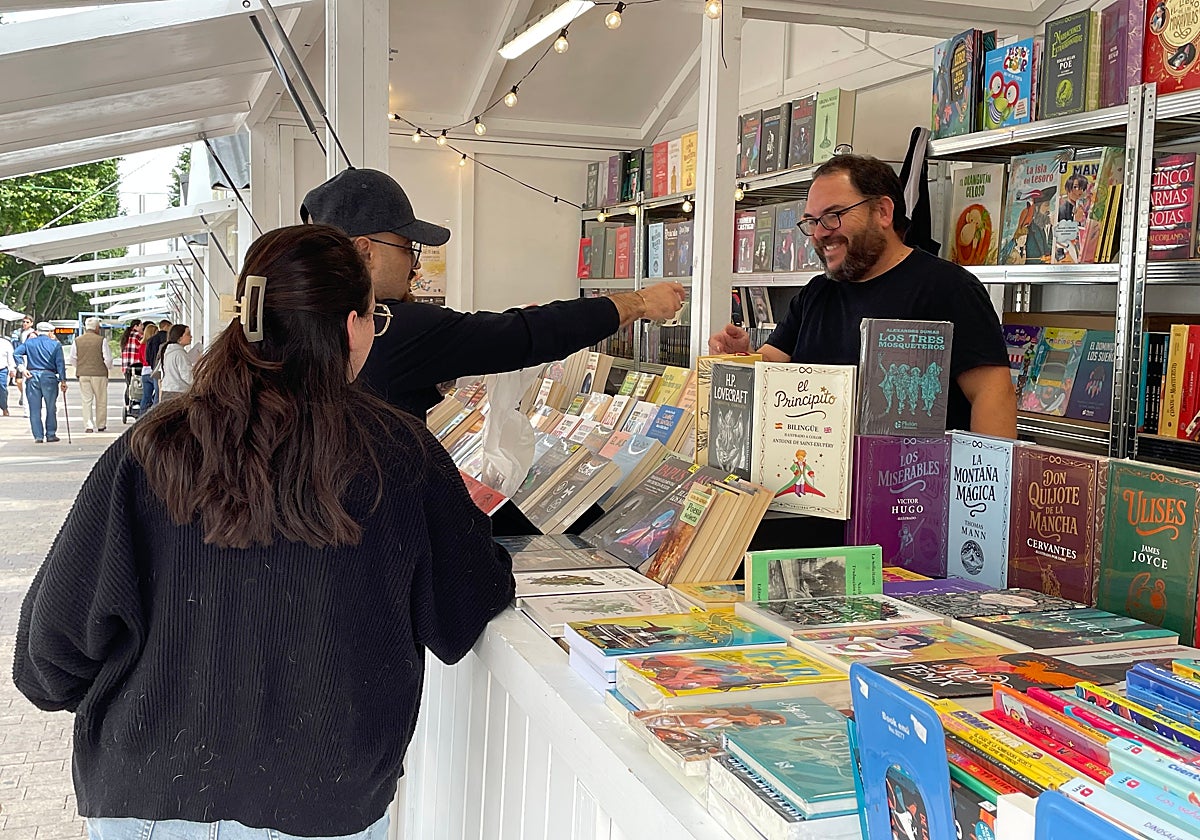 Buenas sensaciones en la Feria del Libro de Jaén tras el primer fin de ...