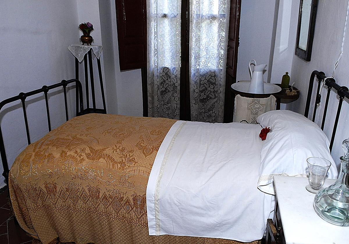El pueblo de Granada que tomó fama a partir de 1774 gracias a sus aguas ...
