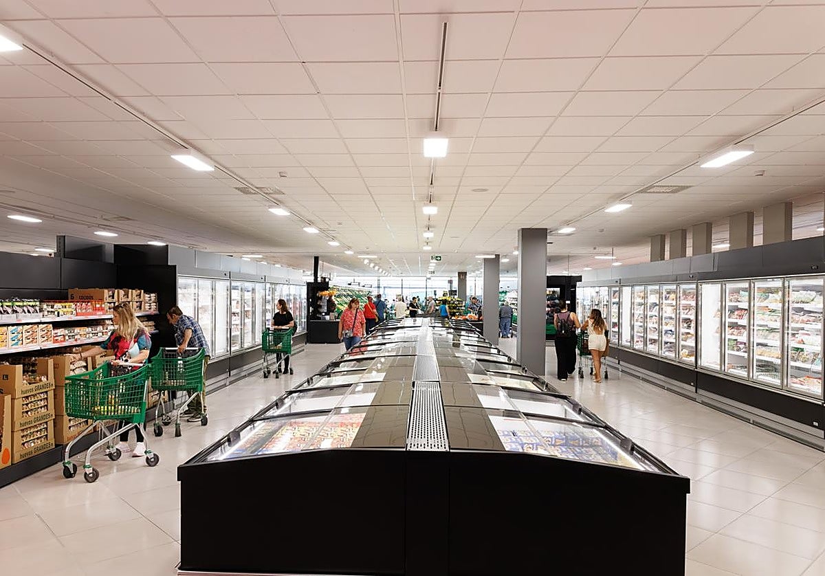 El gran cambio que llega a uno de los Mercadona en Granada | Ideal