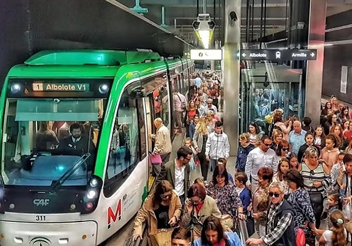 Los trabajadores del metro de Granada anuncian nuevos paros parciales ...
