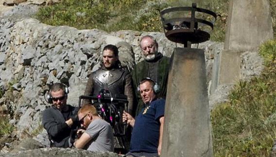 Jon Nieve ya está en España | Ideal