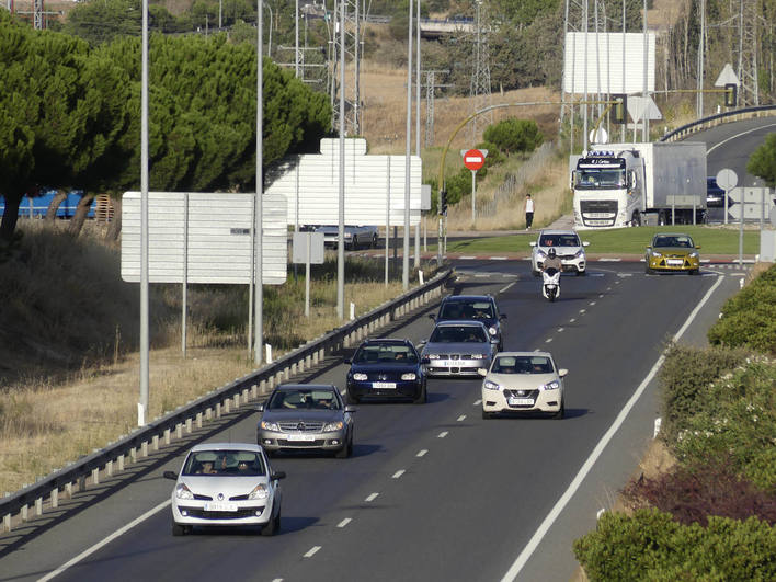 ¿por Qué Se Vuelve A Disparar El Precio De Los Carburantes La Gaceta