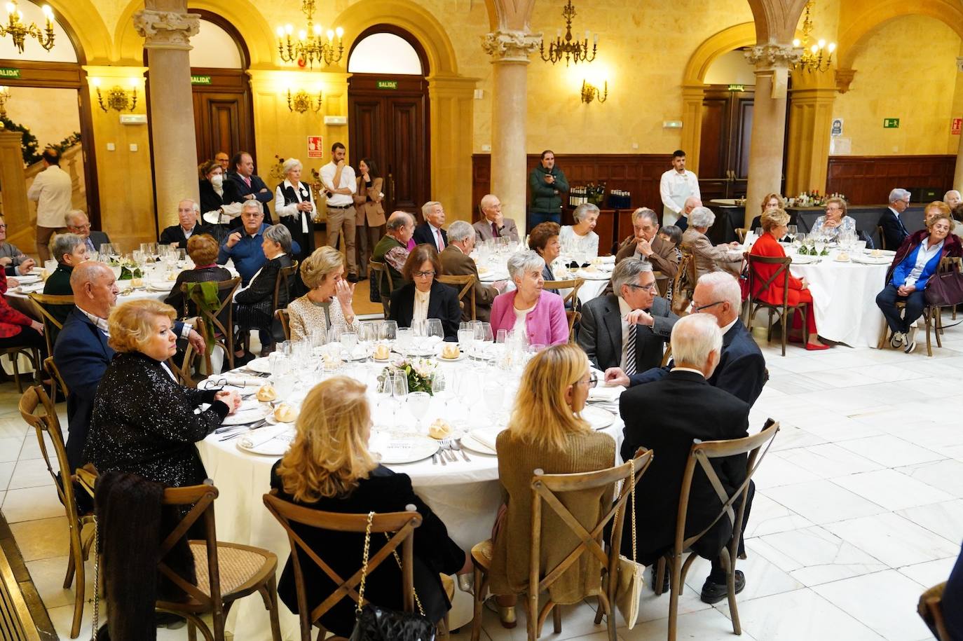 Pedro Méndez recibe la Insignia de Oro del Casino de Salamanca | La Gaceta de Salamanca