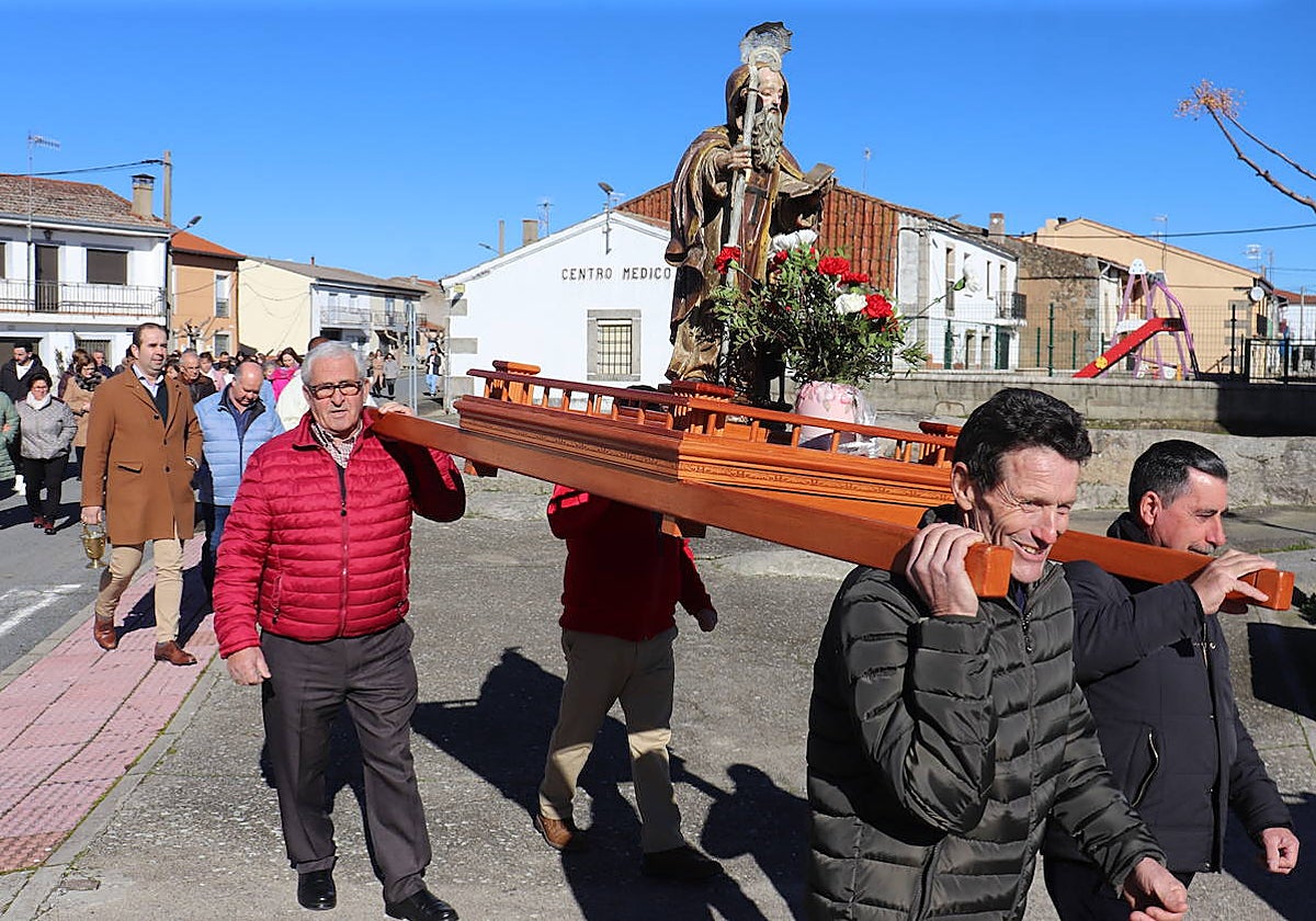Peromingo no falta a su cita con la fiesta de San Antón | La Gaceta de ...