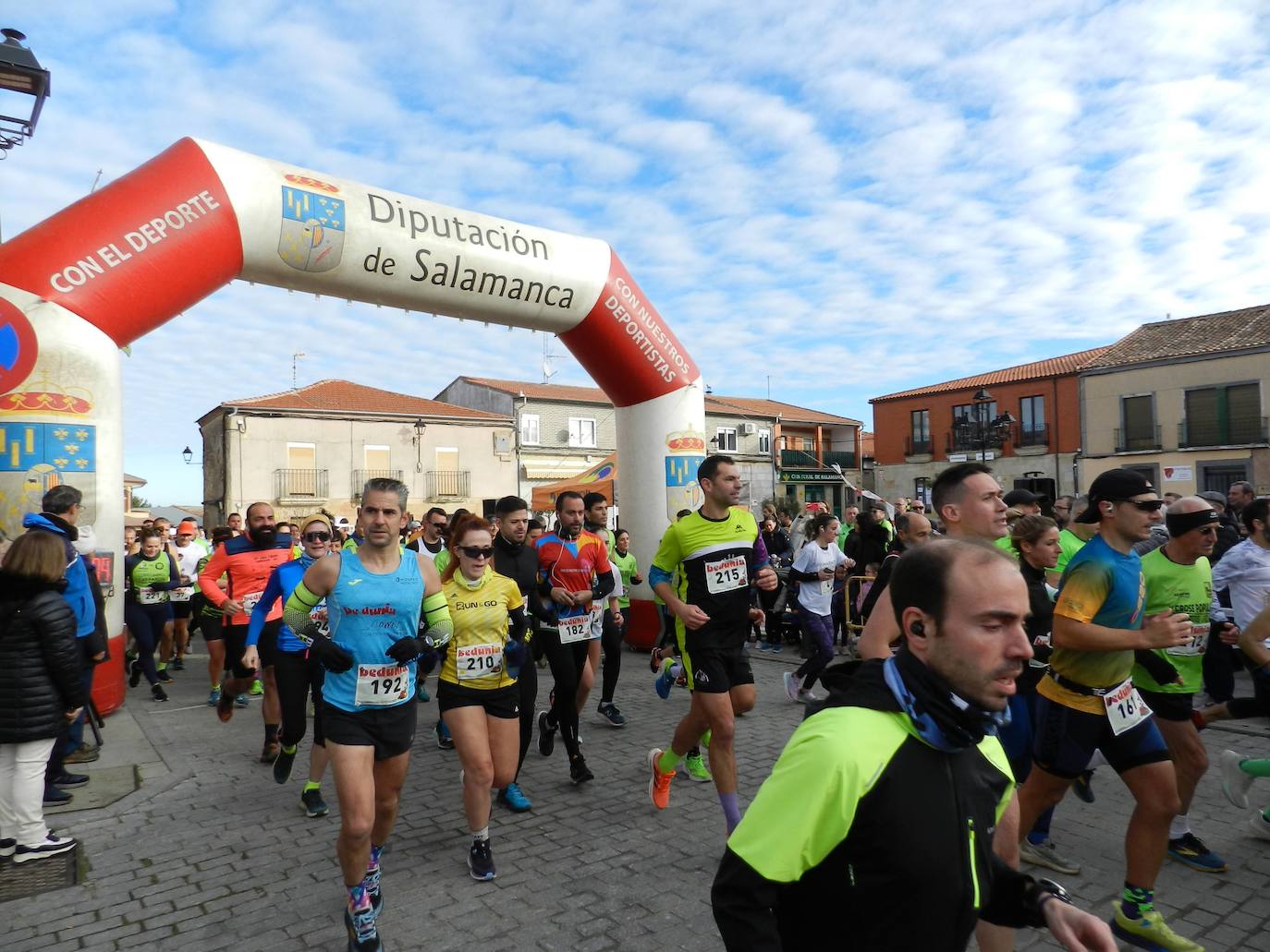 Alberto Bravo y Verónica Sánchez dominan el Cross Popular Pini de ...