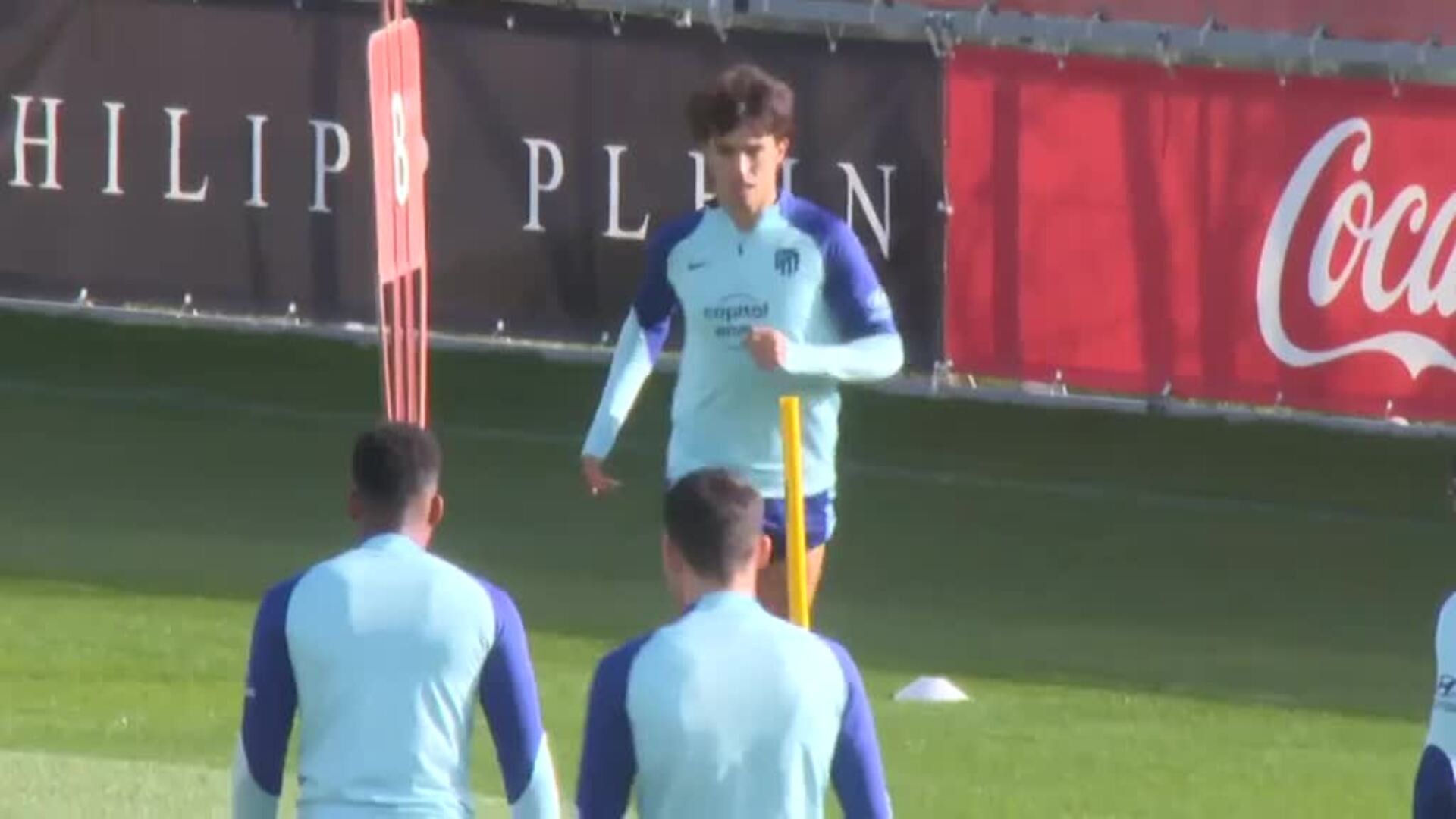 Joao Félix regresa a los entrenamientos con el Atlético a la espera de ...