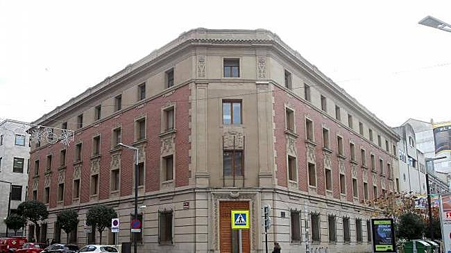 Un palacio sin justicia | La Rioja