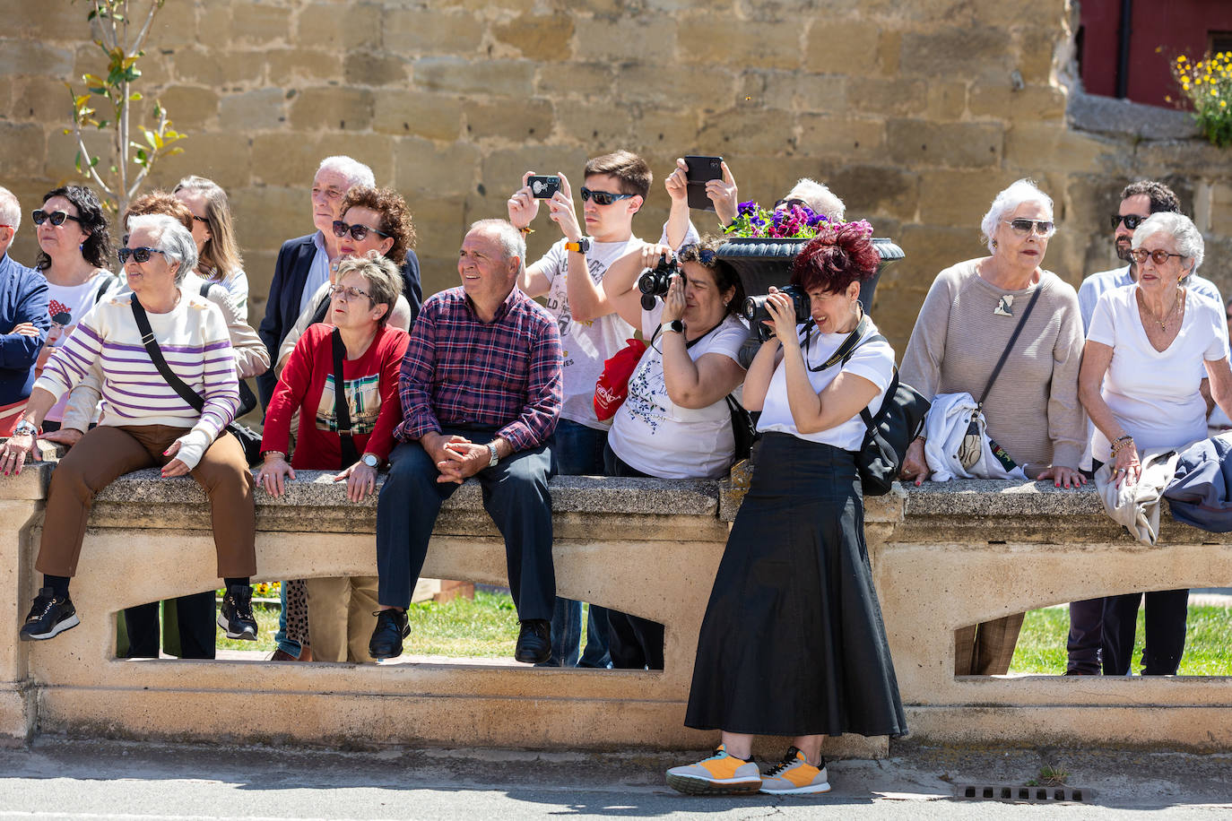 Procesión de las doncellas por las calles de Santo Domingo | La Rioja