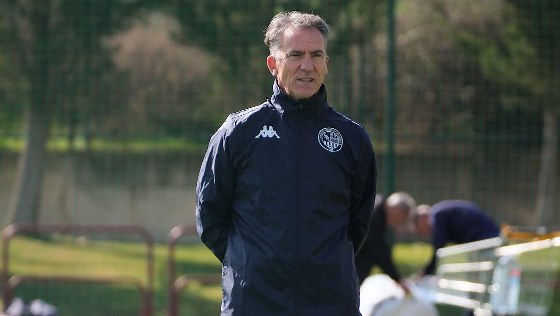 Larrazabal: «Hay que tener dignidad. Hay que competir de la mejor ...