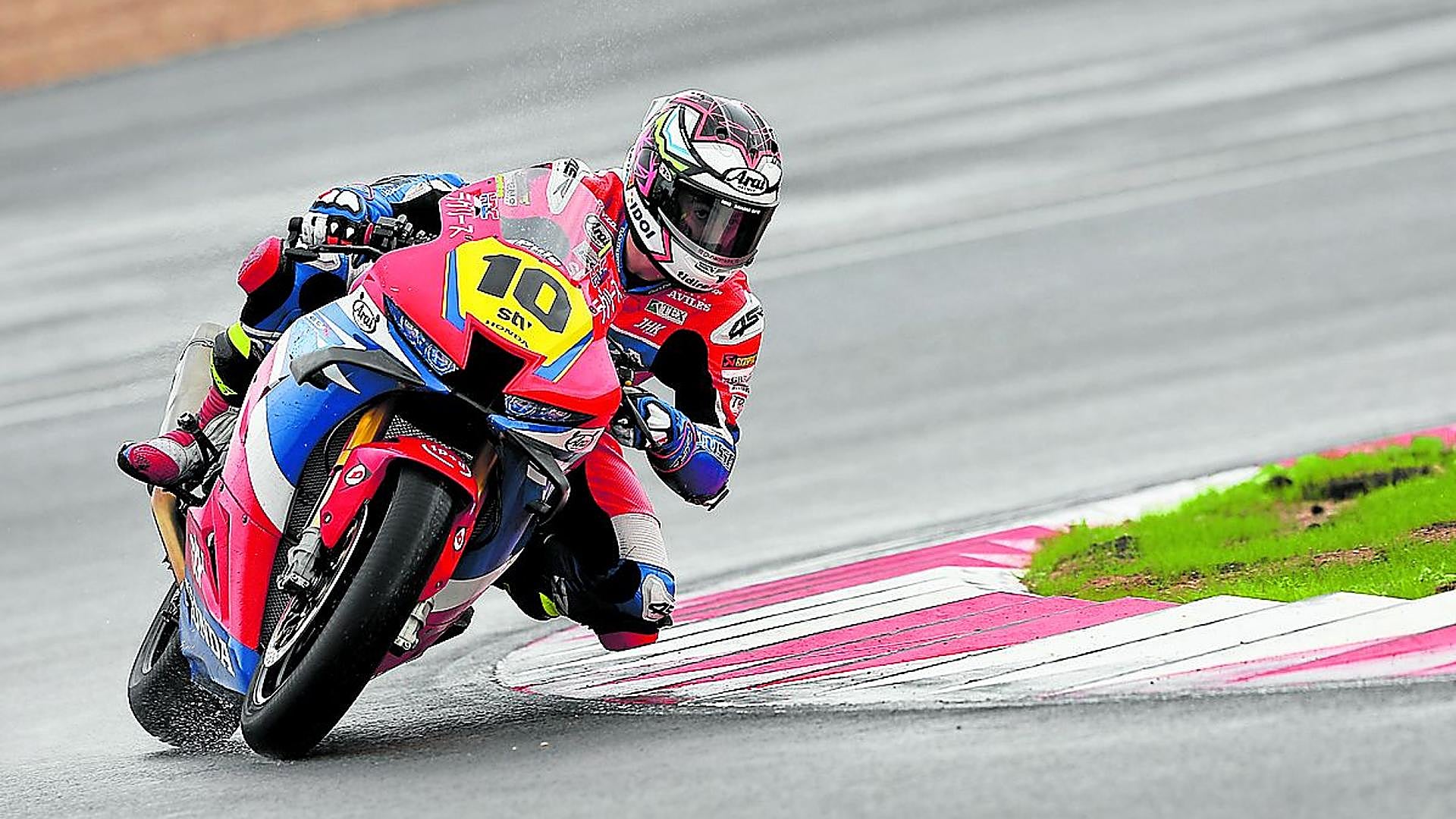 Orradre se hace con un buen botín para ser campeón en Jerez | La Rioja