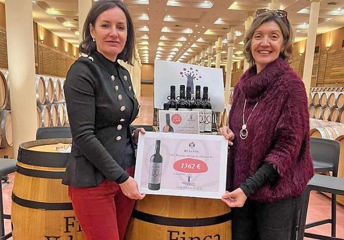 Familia Martínez Bujanda dona 1.562 euros a la ONG Coopera gracias a su ...
