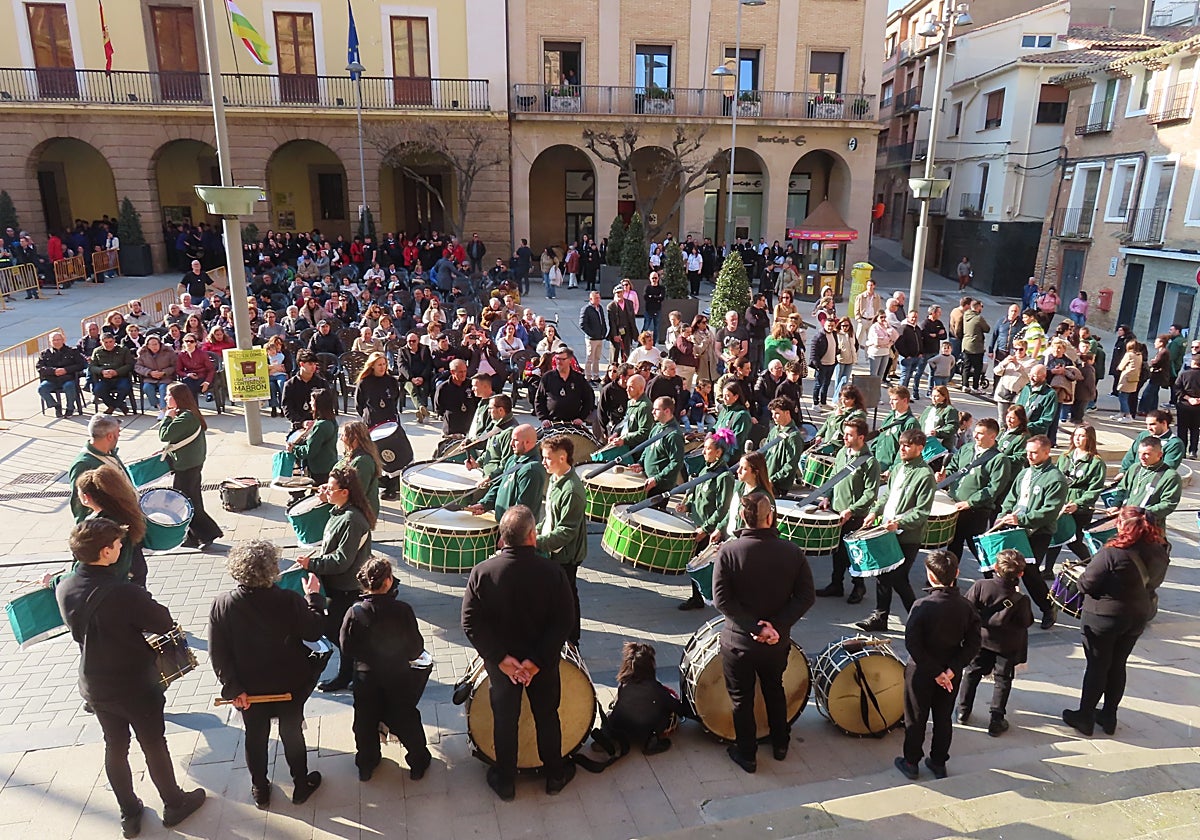 Redobles puramente riojanos por la Semana Santa en Alfaro | La Rioja