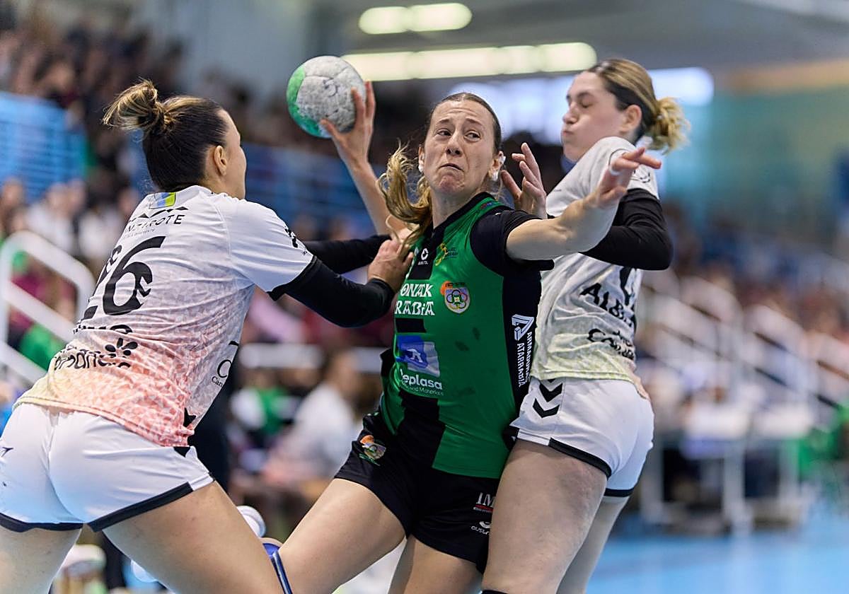 El Grafometal sigue reforzando su plantilla y suma a la navarra Aileen ...