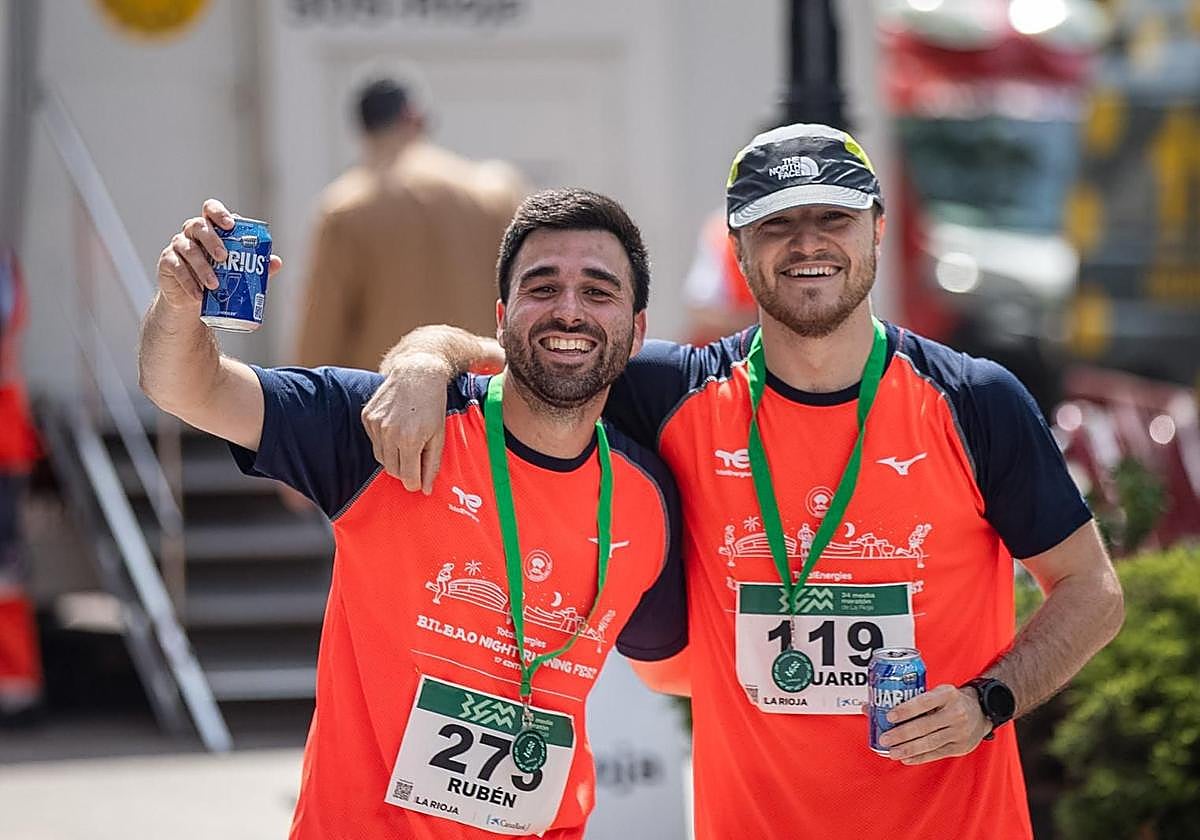 La llegada a la meta y el ambiente de la Media Maratón | La Rioja