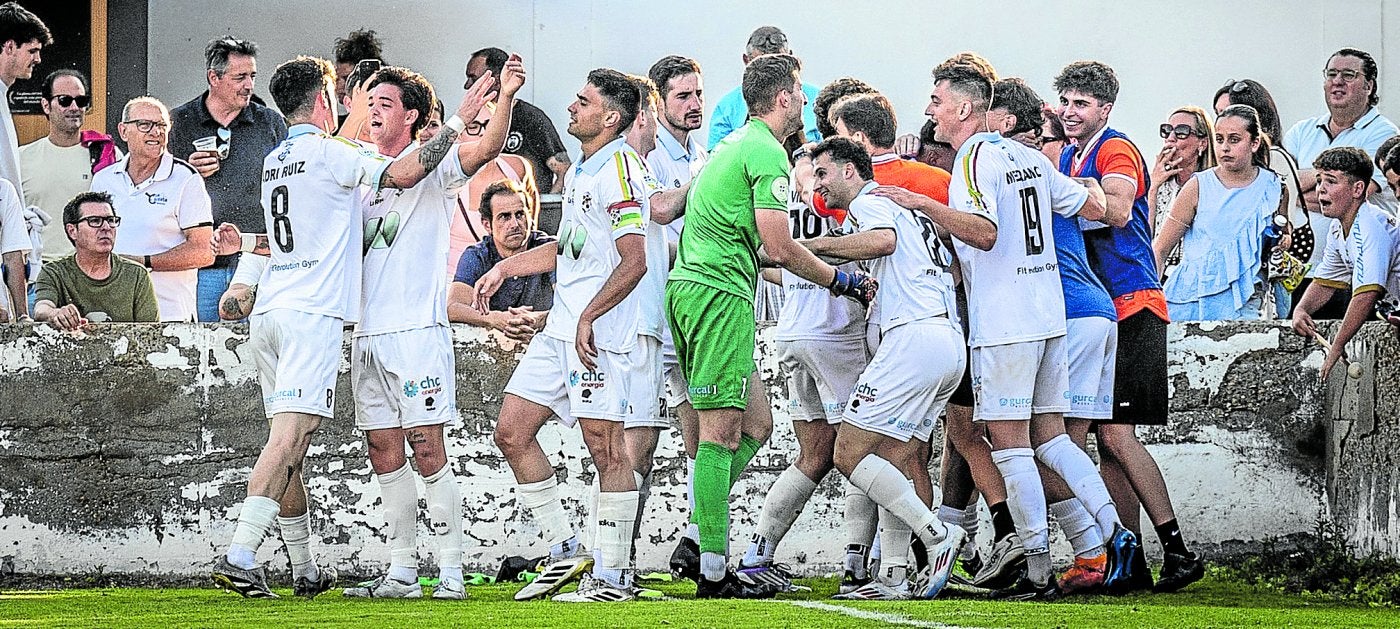 Fútbol | Fase de ascenso: El Arnedo, una plantilla con experiencia en ...