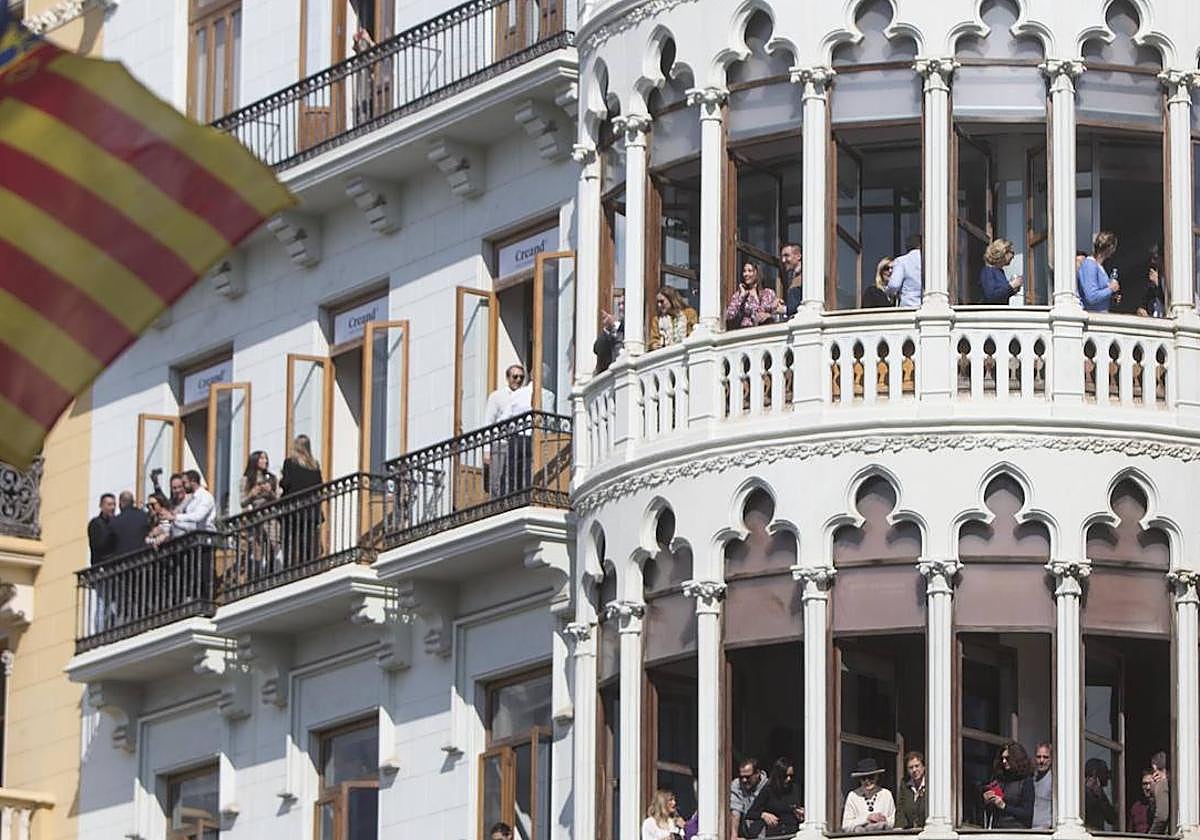 Dime quién eres y te diré cuándo trabajas en Fallas | Las Provincias