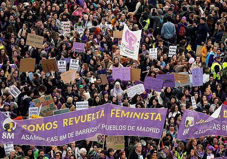 La manifestación del 8M en Madrid se divide con dos horarios y ...
