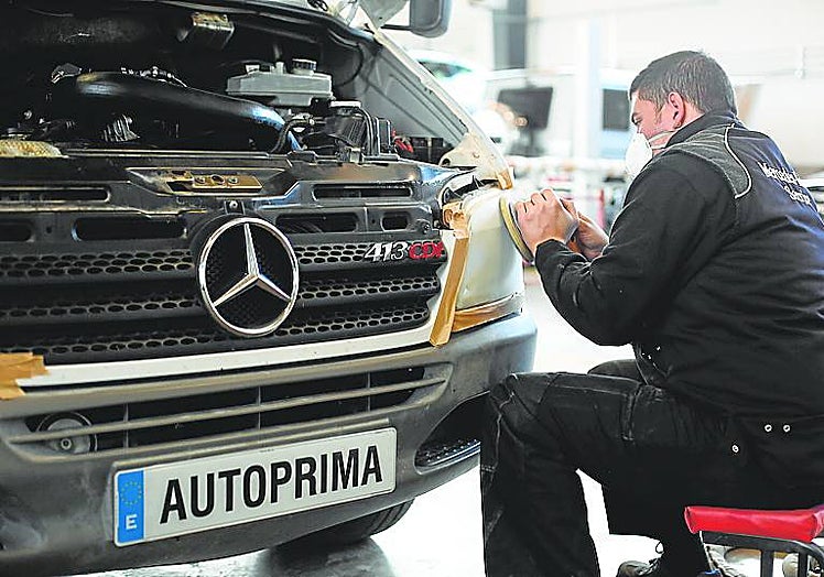 Autoprima amplía su servicio a las furgonetas | Las Provincias