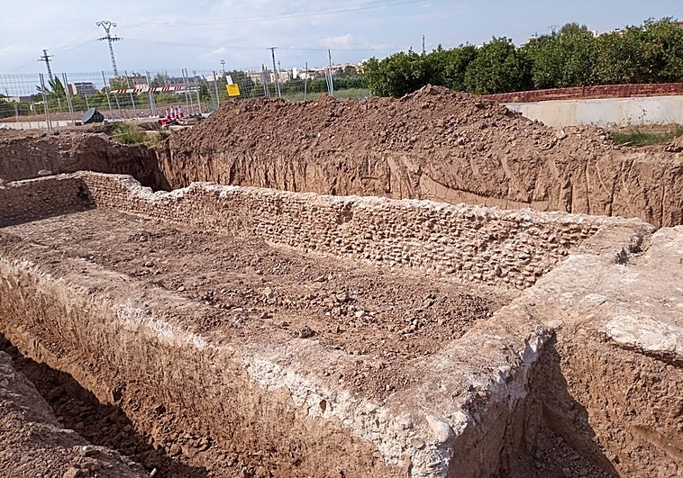 Descubren una balsa de riego arqueológica en la huerta de Paterna | Las ...