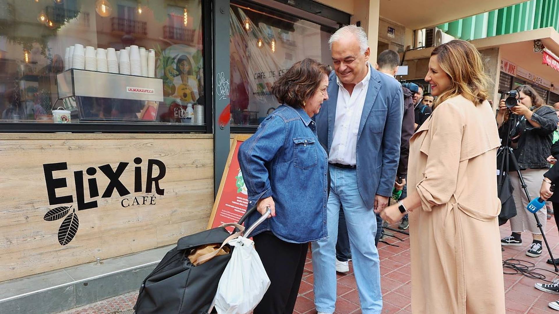 María José Catalá y Esteban González Pons visitan el Mercado de Ruzafa ...