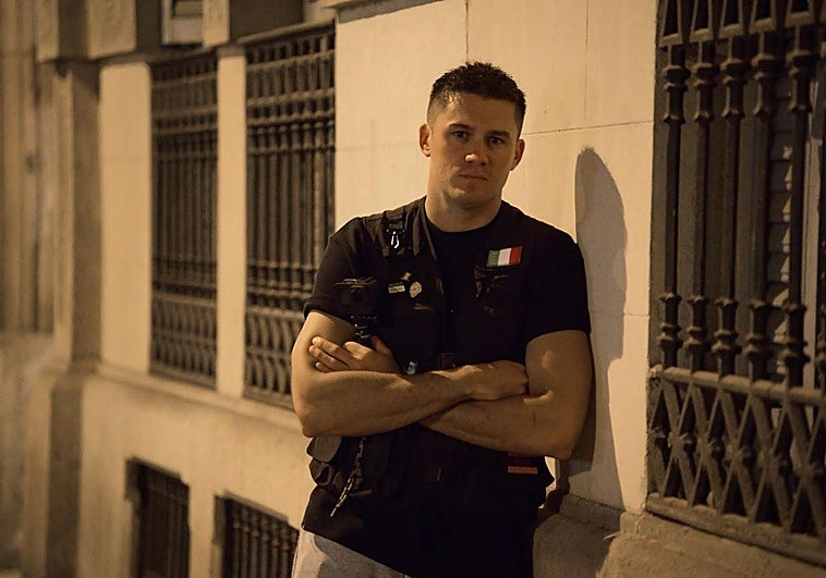 Quién es Zazza el italiano, el youtuber que muestra los barrios más ...