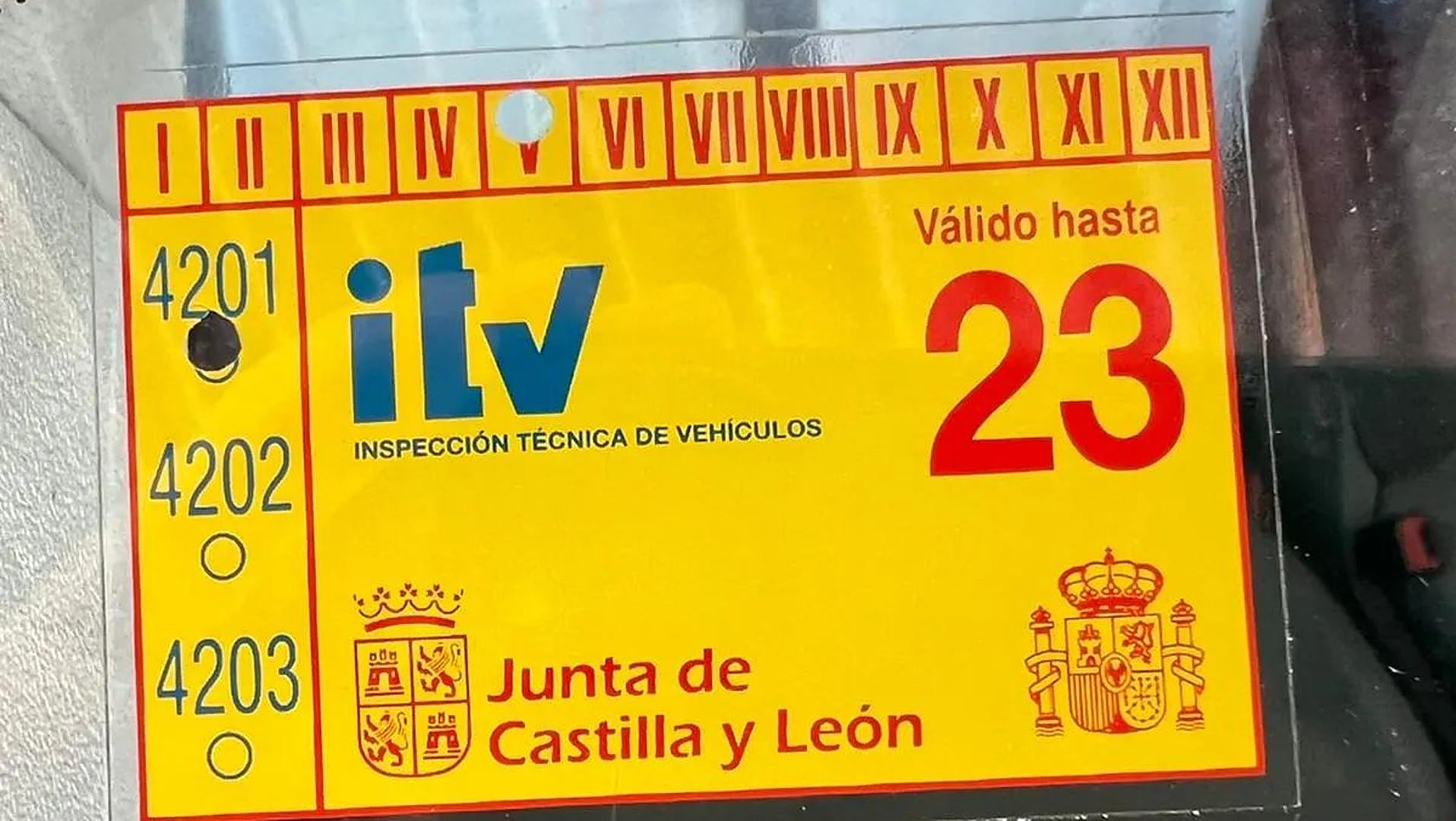 CITAS ITV | ¿Qué significa el color de la pegatina de la ITV? | Las ...