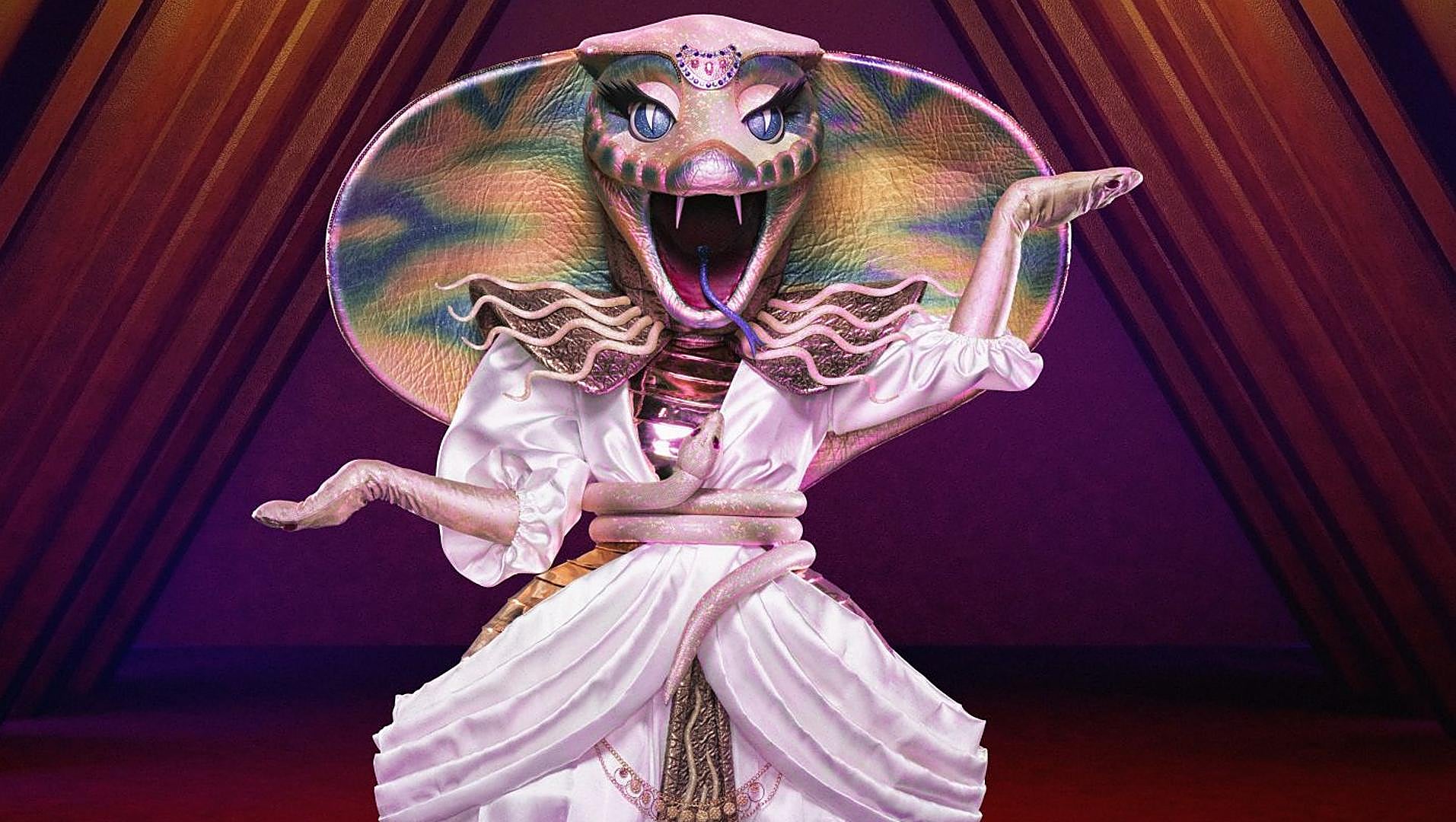 MASK SINGER COBRA: quién es, pistas | Quién es Cobra, 'Mask Singer 4 ...