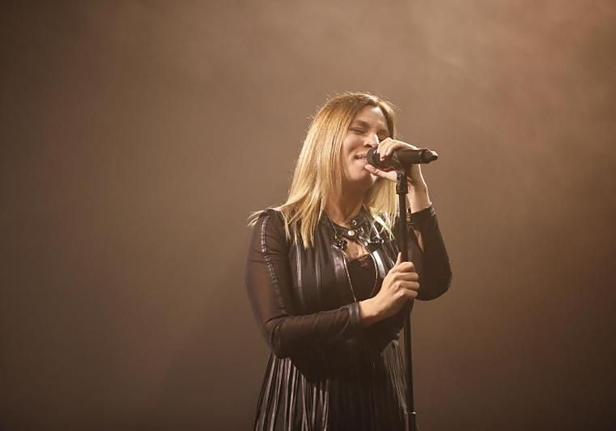 Primeras declaraciones de Leire Martínez tras el regreso de La Oreja de ...