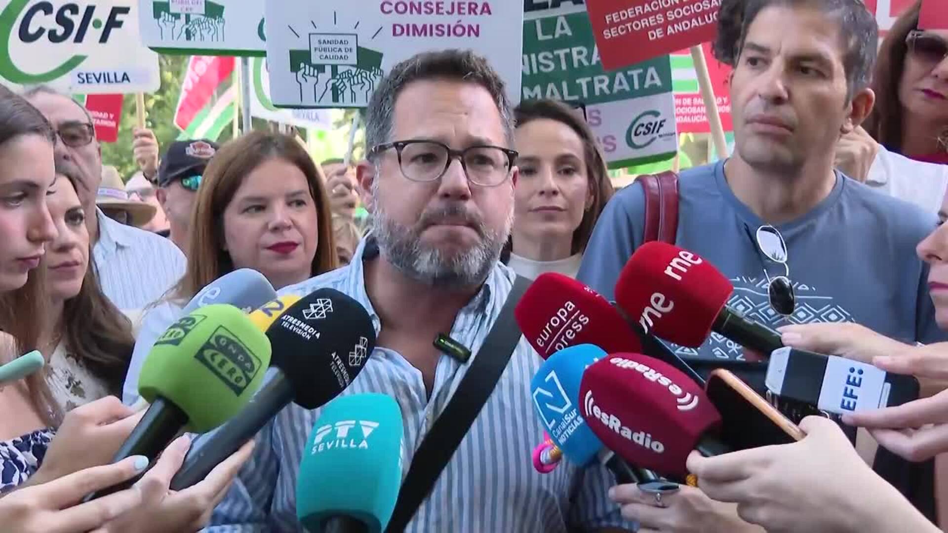 Adelante pide "paralizar" el "robo" del PP-A a la sanidad pública | Las ...