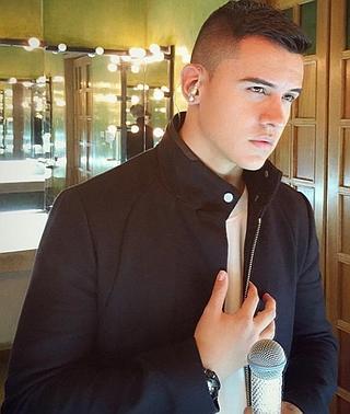 ¿Quién es Kevin Roldán, el cantante que animó la fiesta de cumpleaños ...