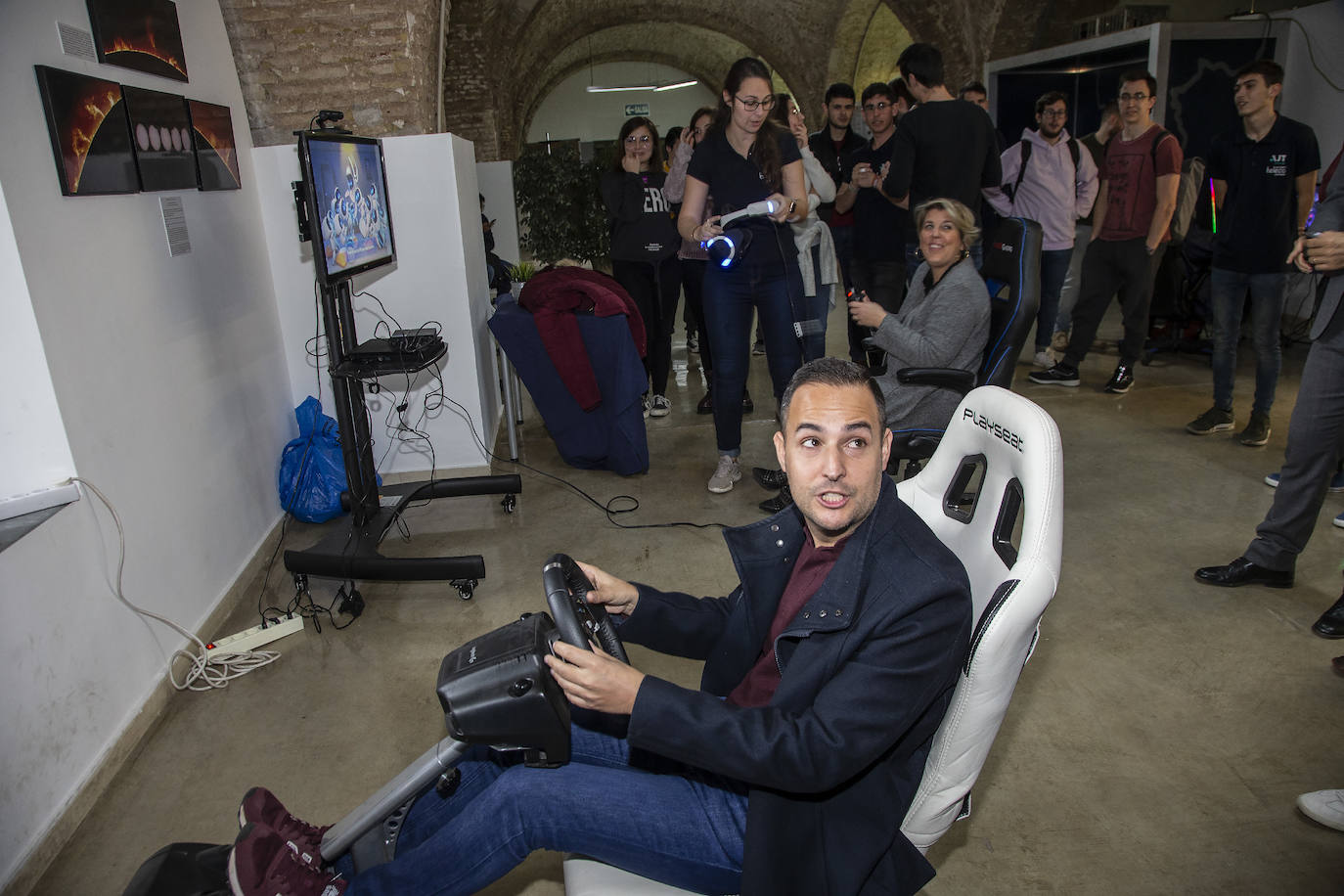 Fotos: La Teleco LAN Party cita a mil participantes en el Palacio de ...