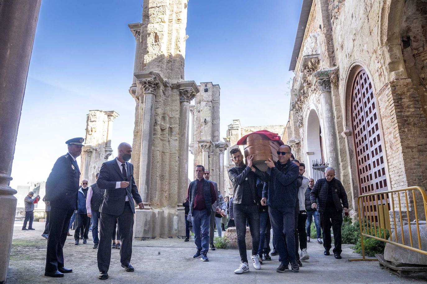 Fotos: Funeral de Josefa Muñoz en la Catedral vieja de Cartagena | La ...