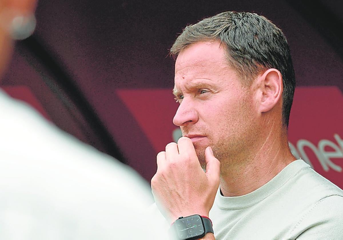 «No me han transmitido nada sobre mi futuro», afirma Simón | La Verdad