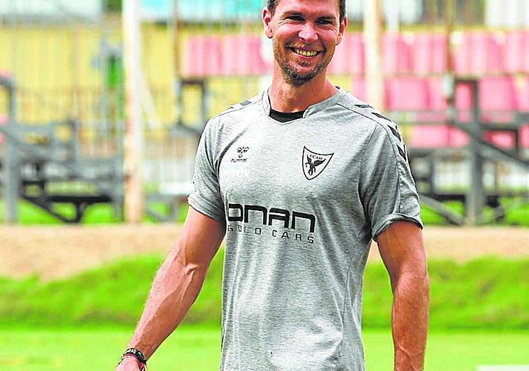 Víctor Cea: «Nos sentimos capaces ante el Atlético B» | La Verdad