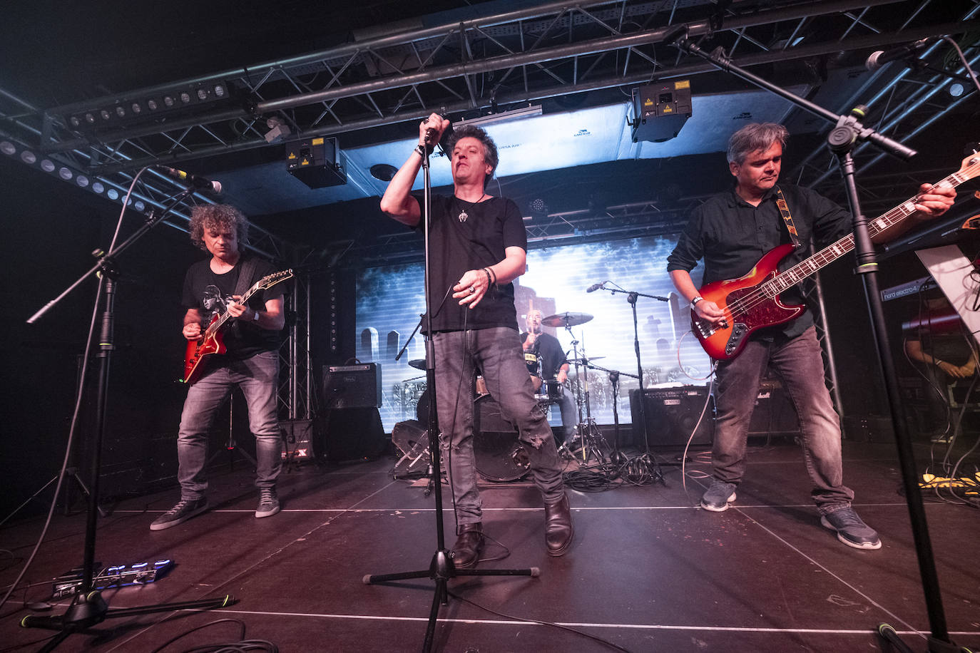 Homenaje al cantante Carlos Singer, en imágenes | La Verdad